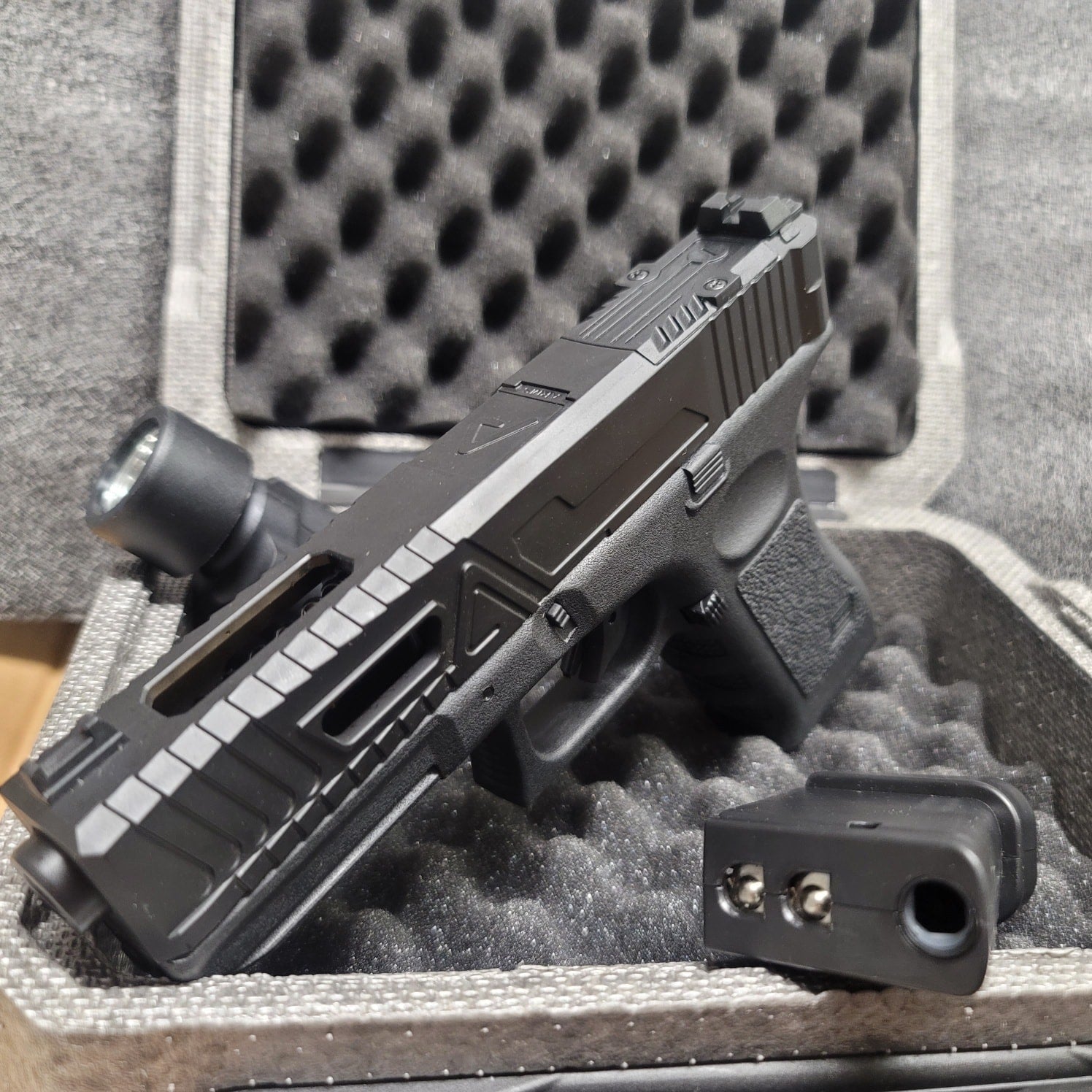 SKD Glock G18S 14.8V Gel ball Blaster Toy Gun – SKD Blaster